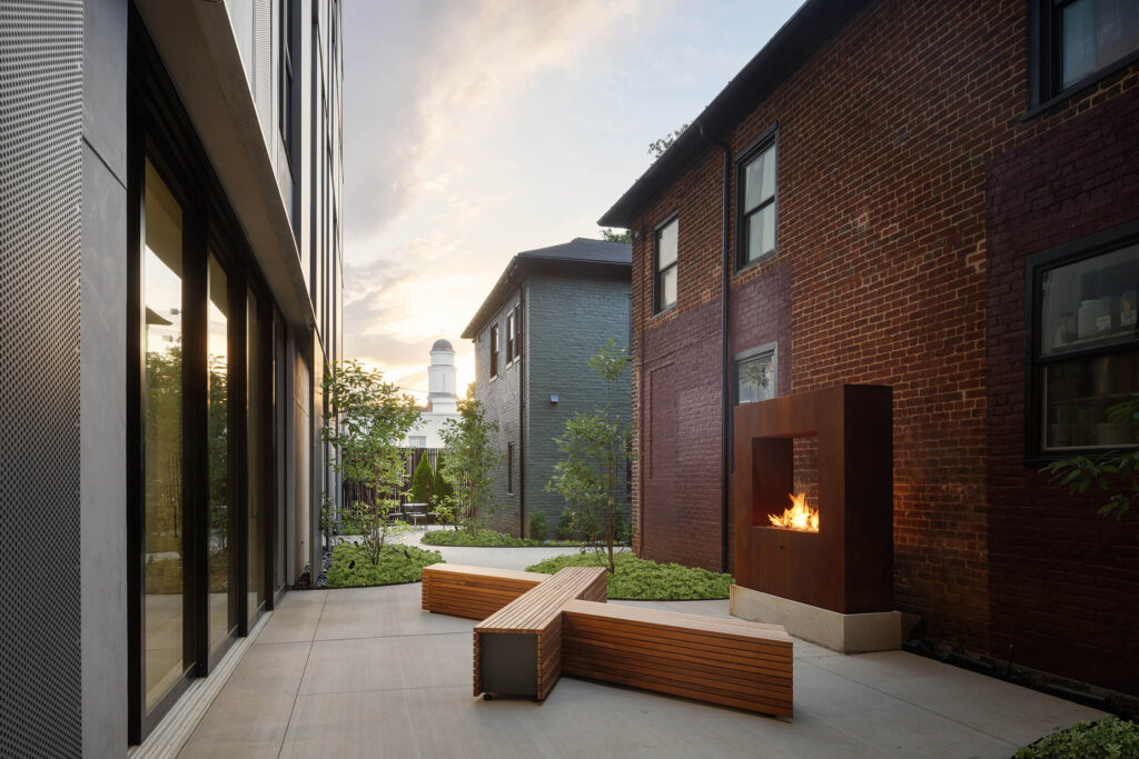 Six Hundred West Main | Bushman Dreyfus Architects
