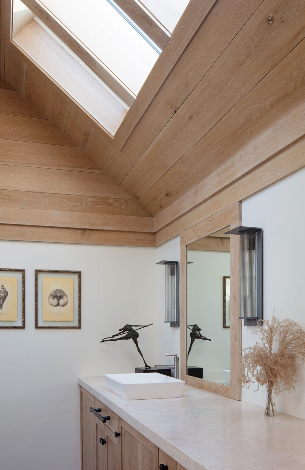 CH – BATHROOM | Bushman Dreyfus Architects